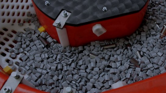 What are industrial surface finishing technologies? - Rösler Group