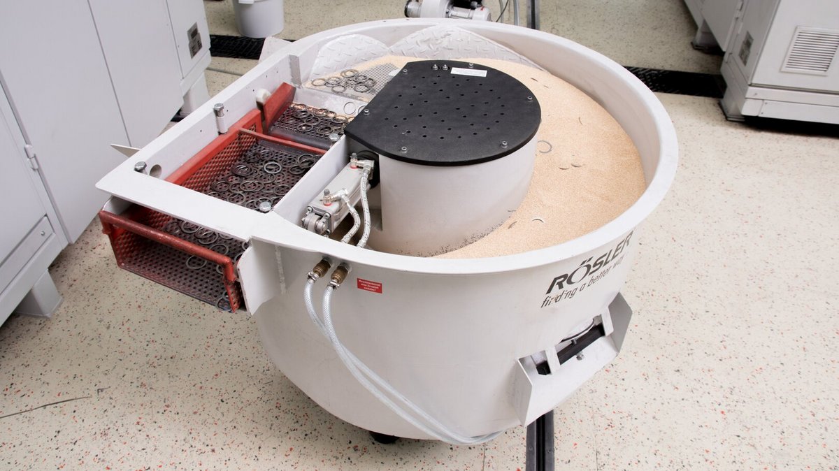 Hot Air and Media-Based Systems Offer Drying Options for Mass Finishing ...