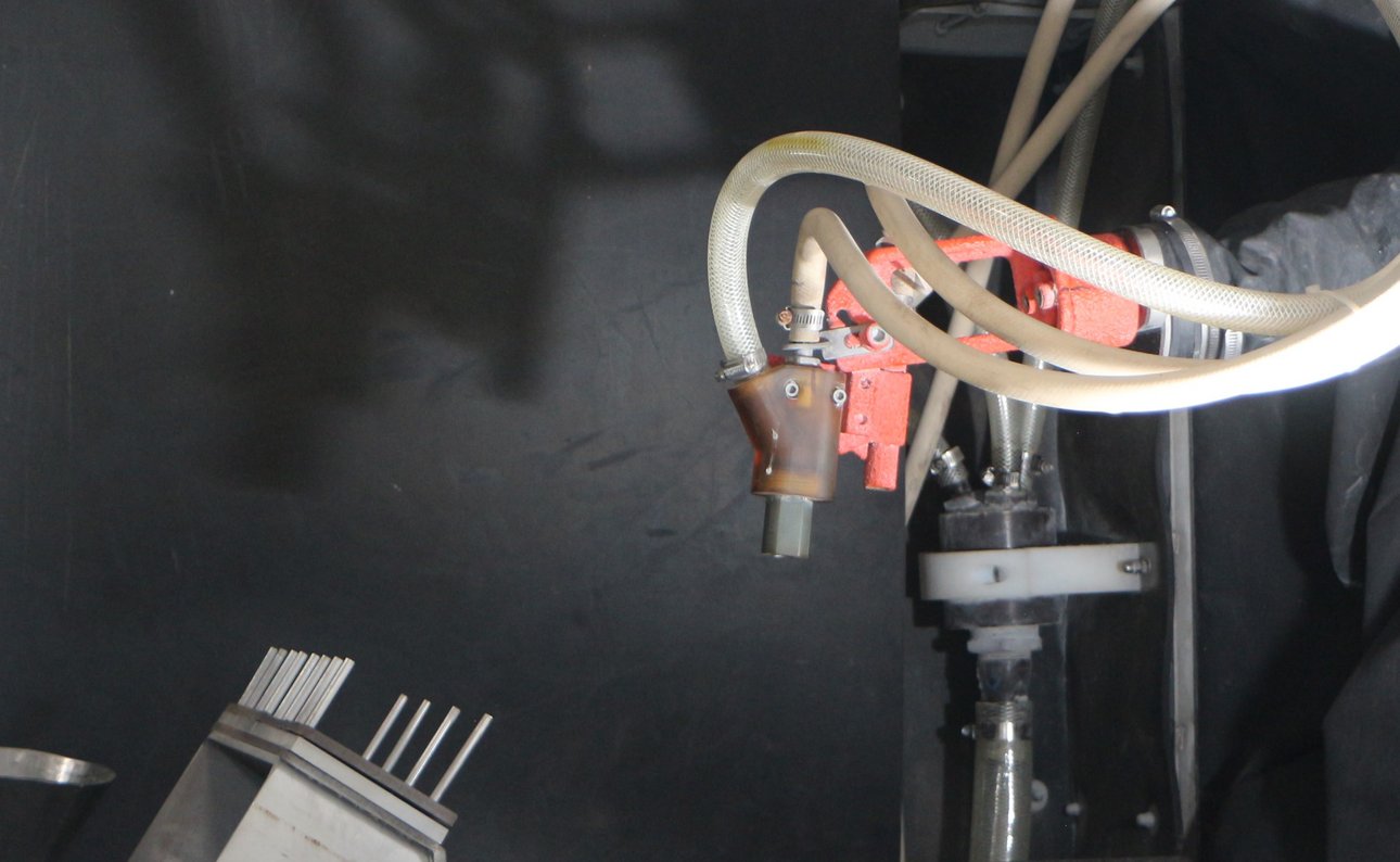 Wet Blasting Equipment & Media, Part 1 – Machines Range in Complexity ...
